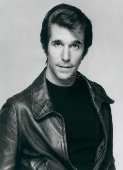 Is it me or does Fonz look weird in this promo photo? - Sitcoms Online ...